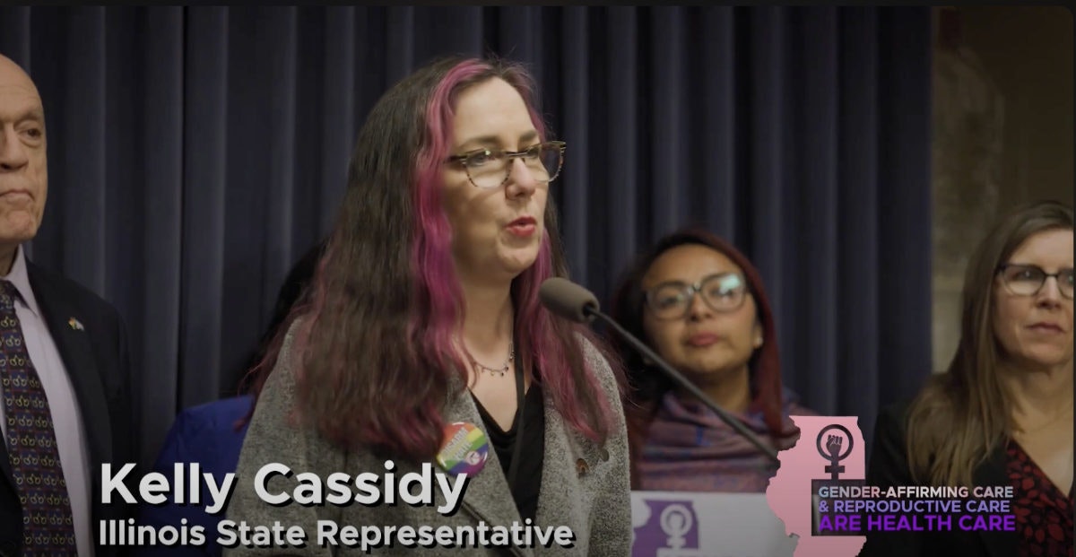 Illinois lawmaker wants to give tax credits to people who move to state ...