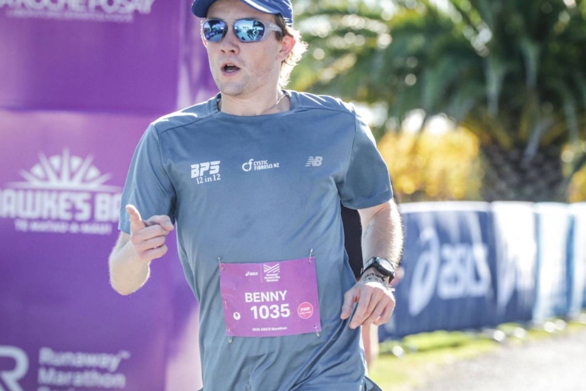 Runner with cystic fibrosis completes 12 marathons in a year | Live Action